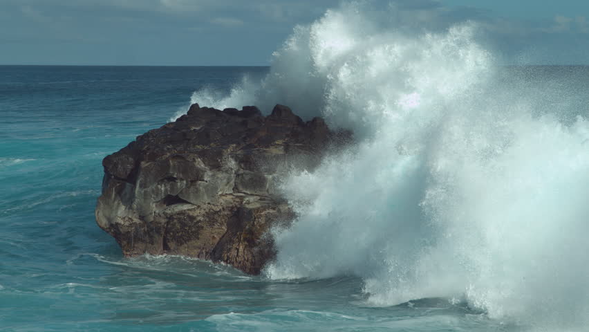 Ocean waves crashing on rocky shores image - Free stock photo - Public ...