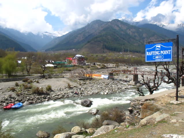 Pahalgam Rafting Start Point in Stockvideos & Filmmaterial (100 % ...