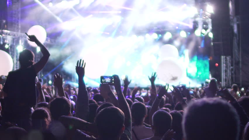 Slow Motion Big Crowd At Concert Cheering Clapping Hands.100p-25p ...