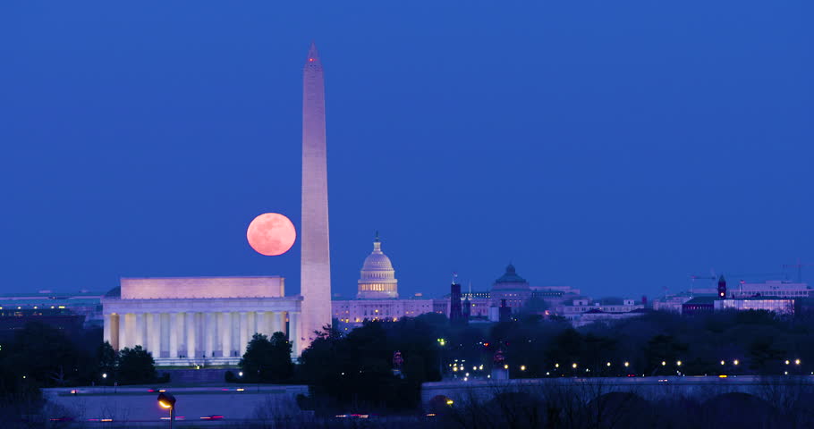 Washington DC Skyline Timelapse At Night With Super Moon, Lincoln ...