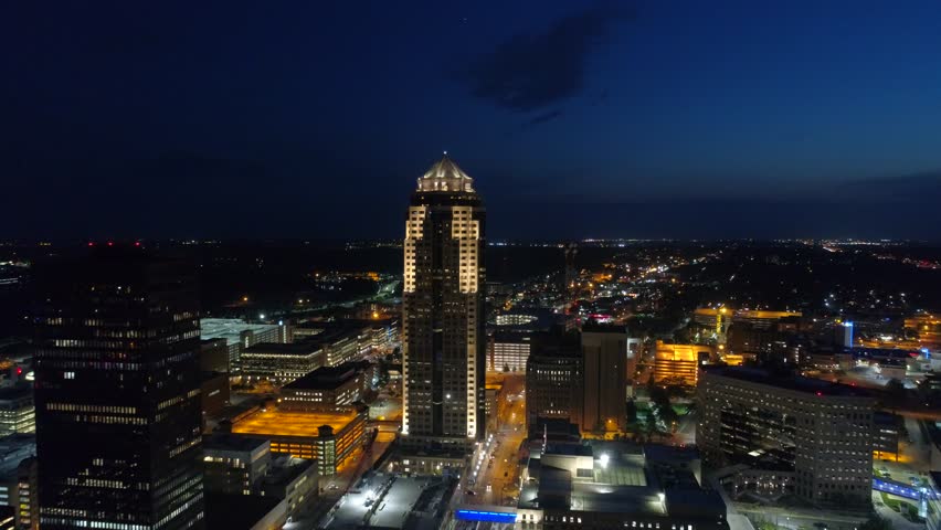 Stock video of des moines, ia, usa - august | 30287002 | Shutterstock
