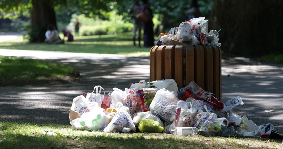 Trash Can Stock Footage Video | Shutterstock
